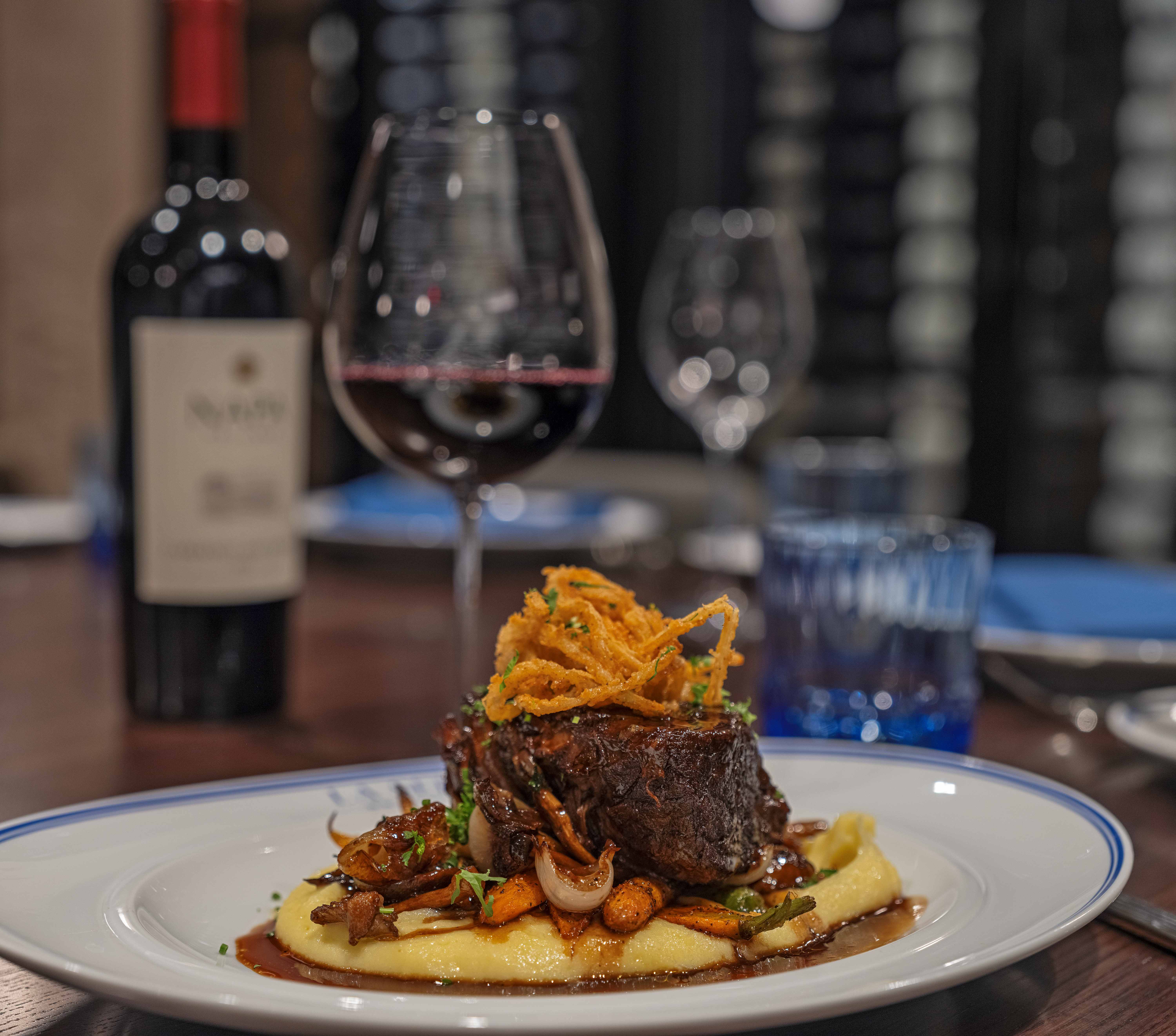 Ann Arbor Restaurants | The Vanguard Ann Arbor, Autograph Collection